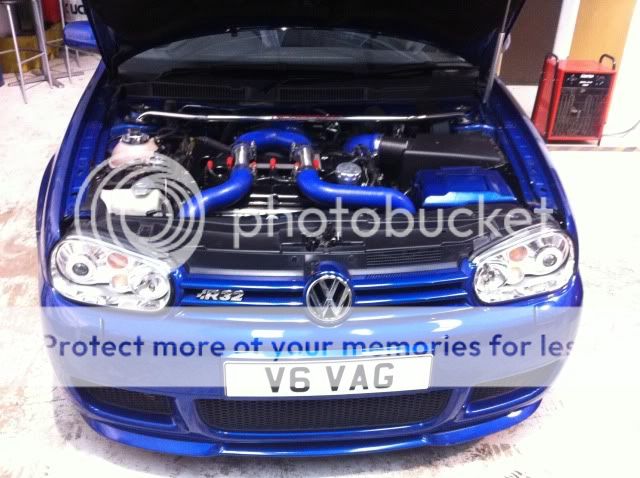 Show us your engine bay | VW Golf R32 Forum